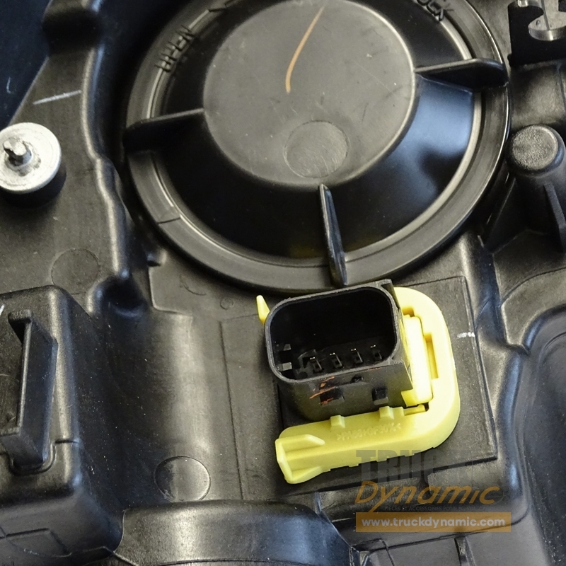 Phare MERCEDES-BENZ ANTOS - Électrique - Sans moteur - Sans porte lampe ...